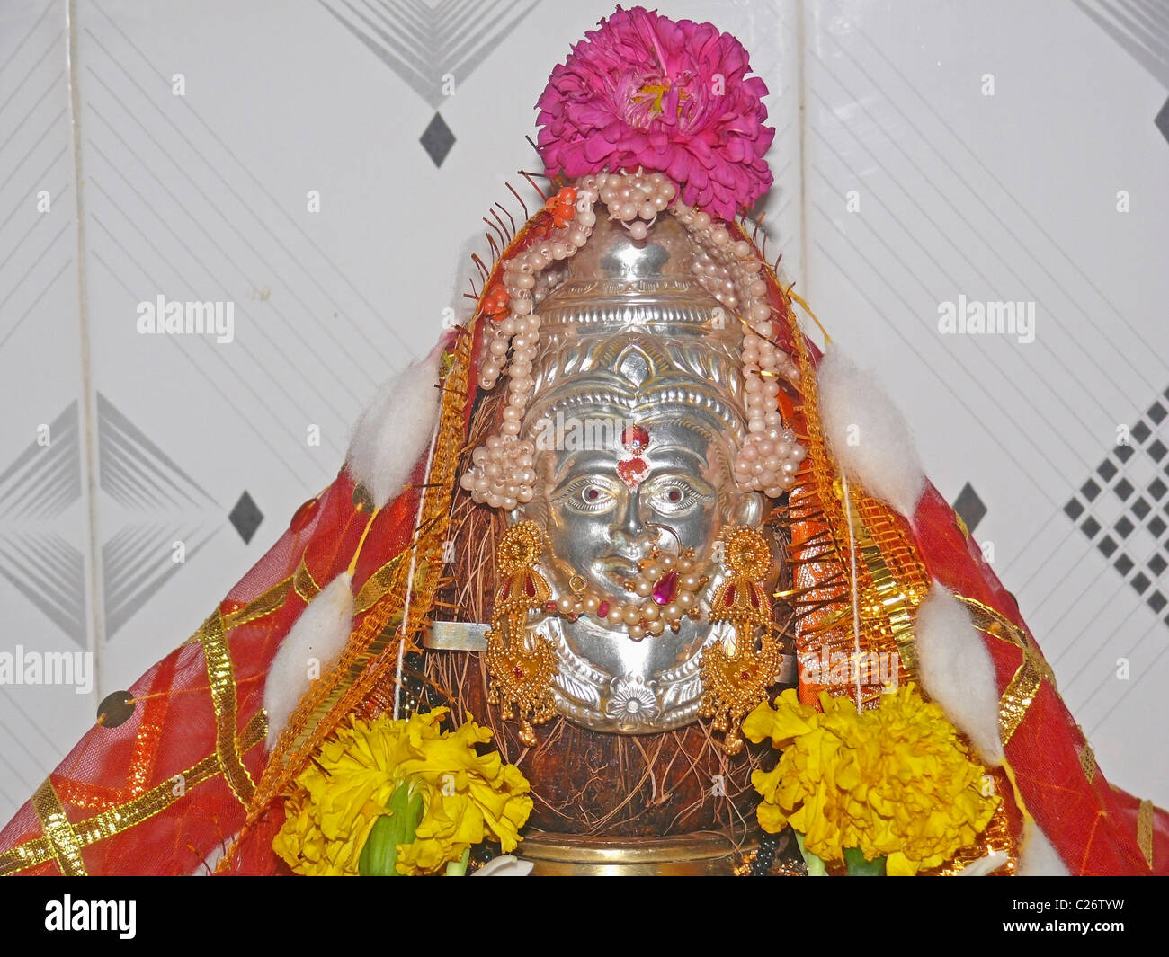 Hindu goddess idol hi-res stock photography and images - Alamy