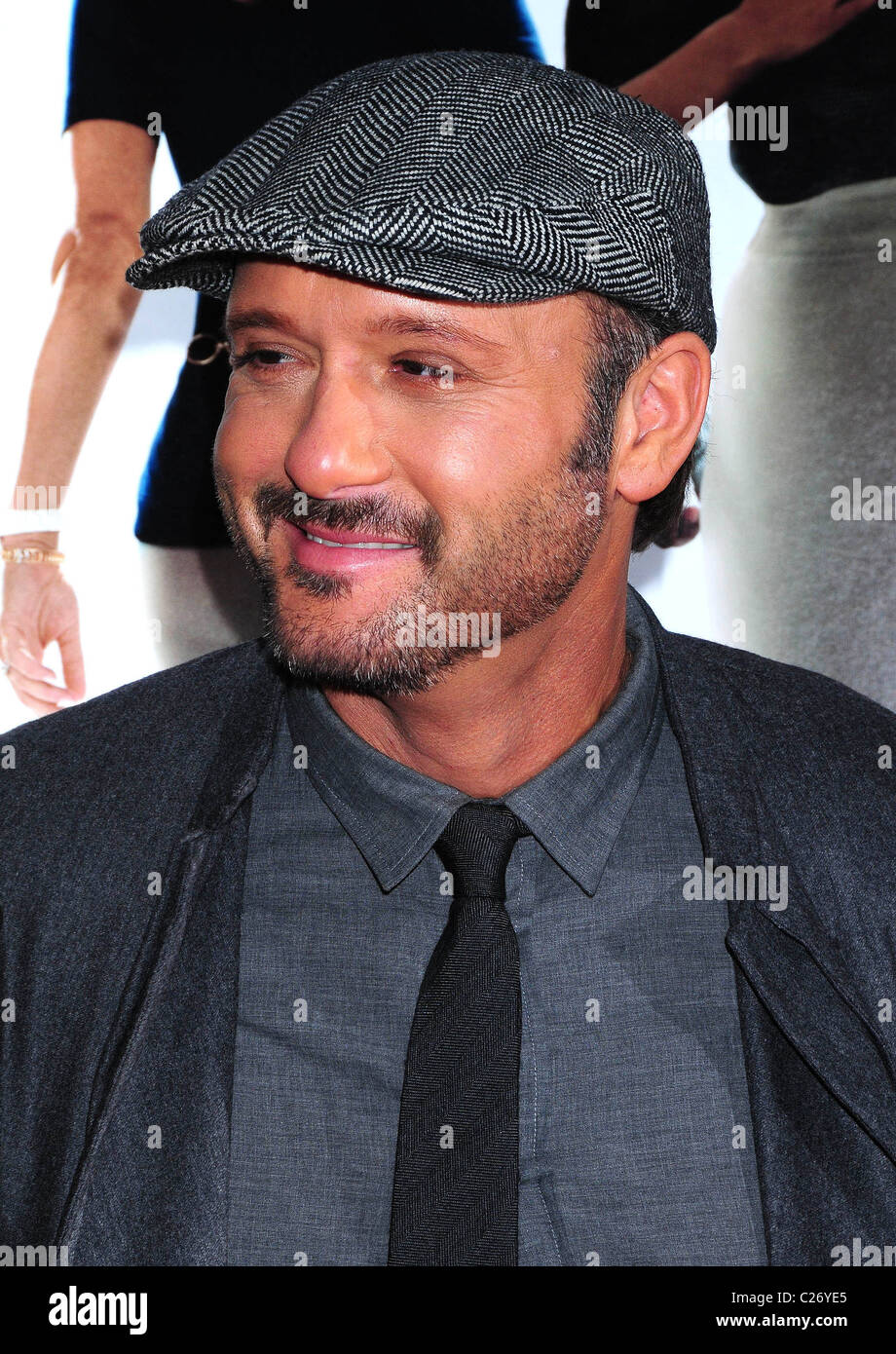 Tim McGraw attends the premiere of 'The Blind Side' at the Ziegfeld ...