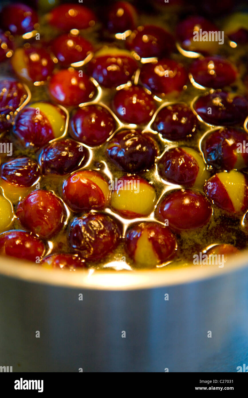 Prune damson hi-res stock photography and images - Alamy