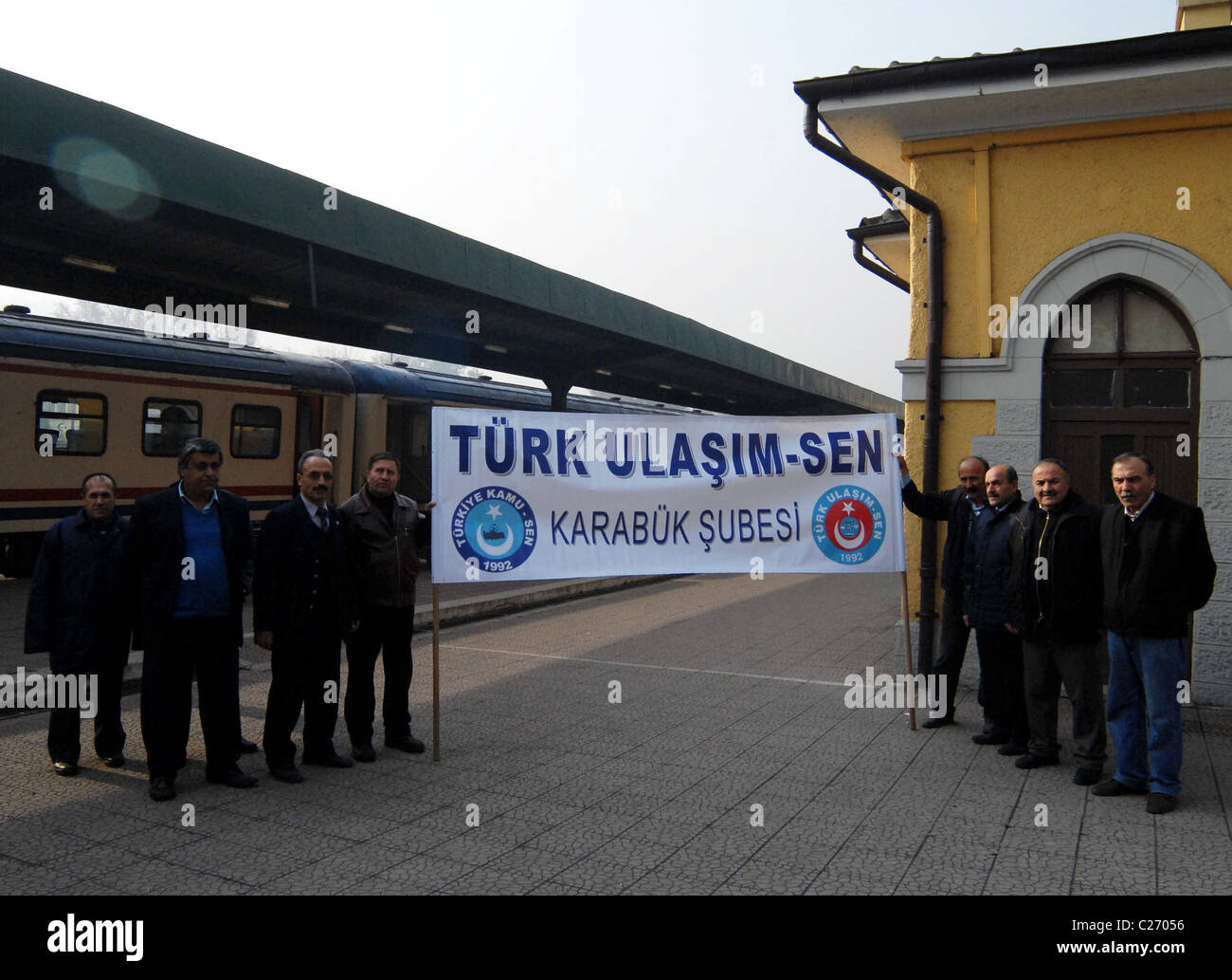 Strikes in Turkey Turkey is faced with a lot of civil servants' trade ...