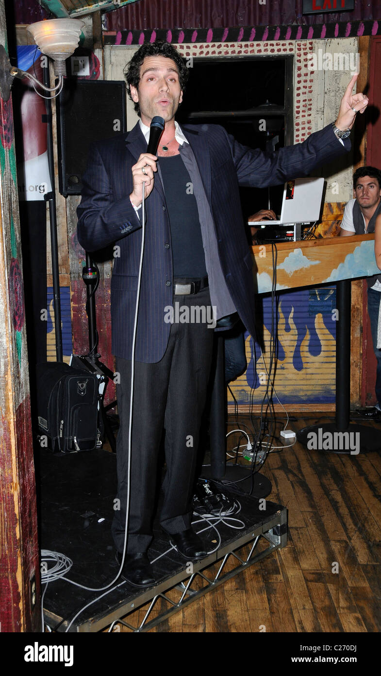 Ben Morrison West Coast launch of the HeadCount Organization at the ...