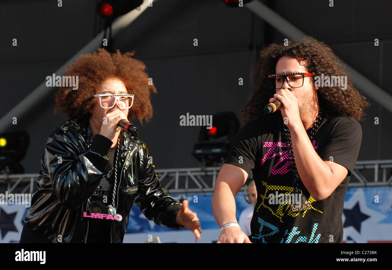 LMFAO Chicago radio station, B96fm hosts the B96 Pepsi Summerbash held ...