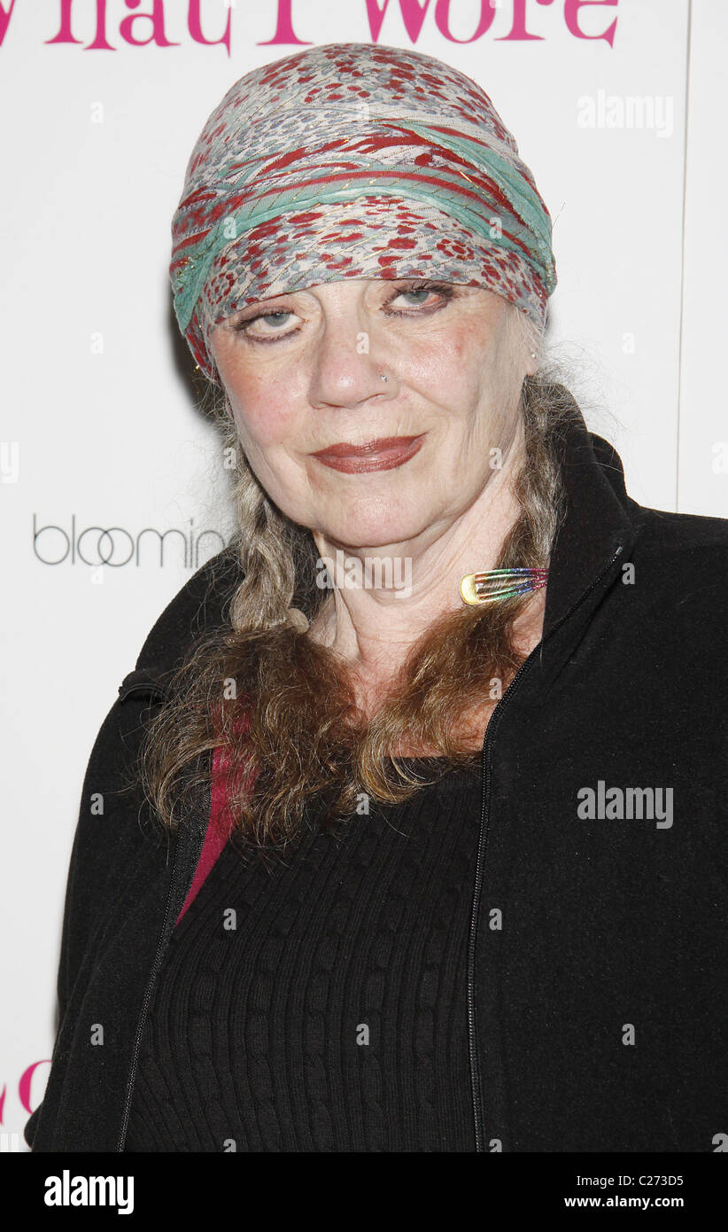 Ilene Beckerman Celebrating the new cast members of the play 'Love ...