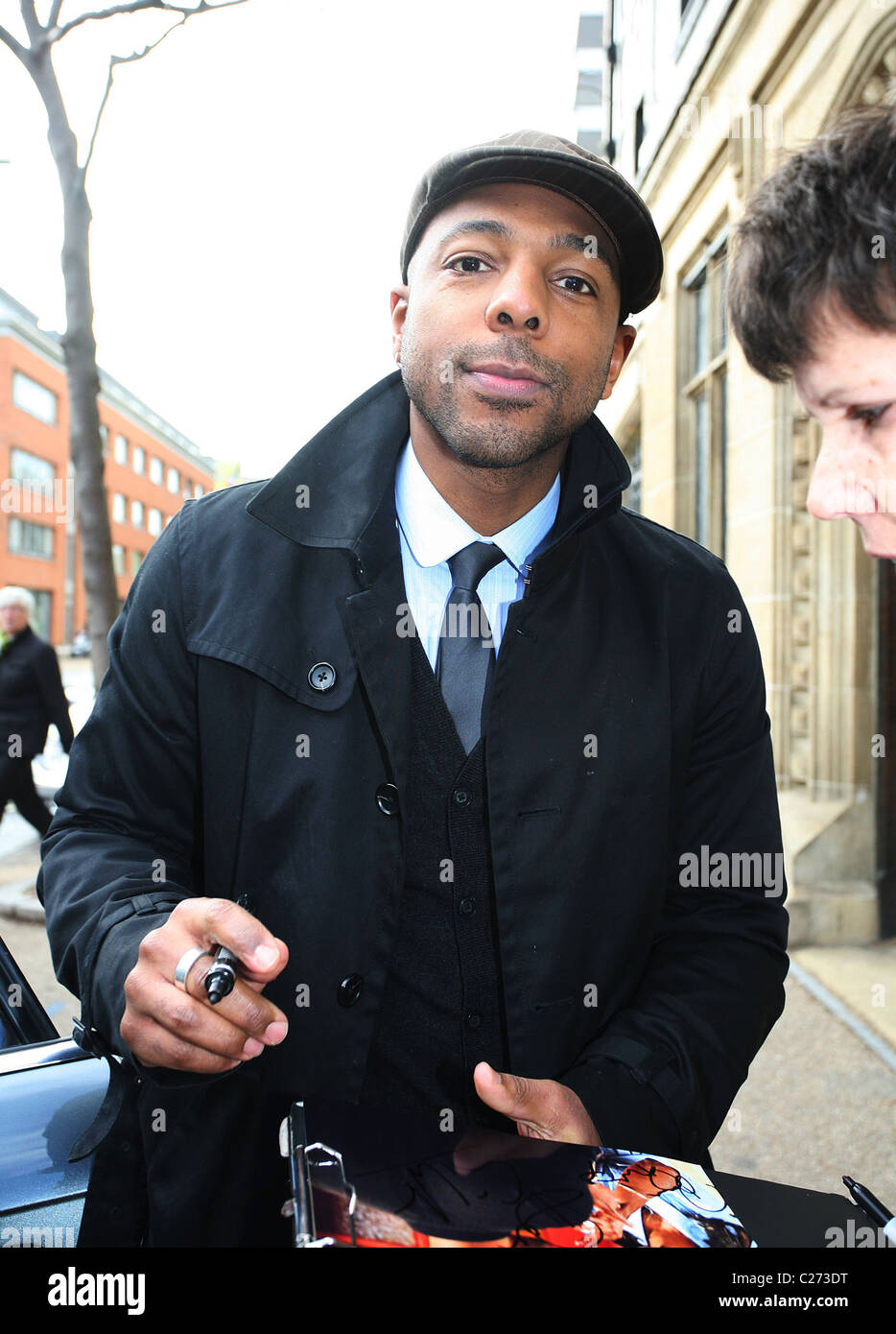 Don Gilet outside the ITV studios London, England - 26.11.09 WENN.com ...