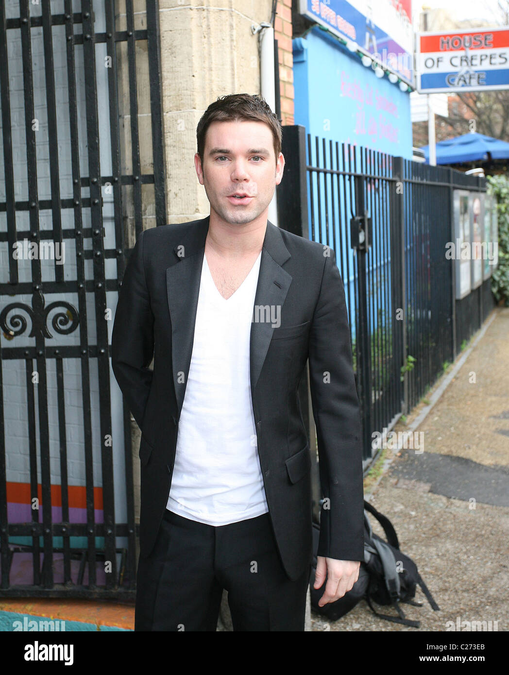 Dave Berry outside the ITV studios London, England - 26.11.09 WENN.com ...