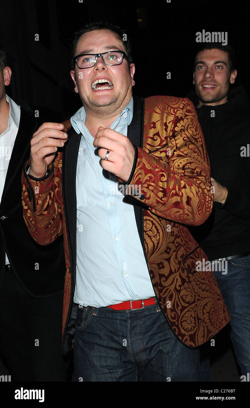 Alan Carr leaves Jalouse Club with friends after attending Mariah Carey ...