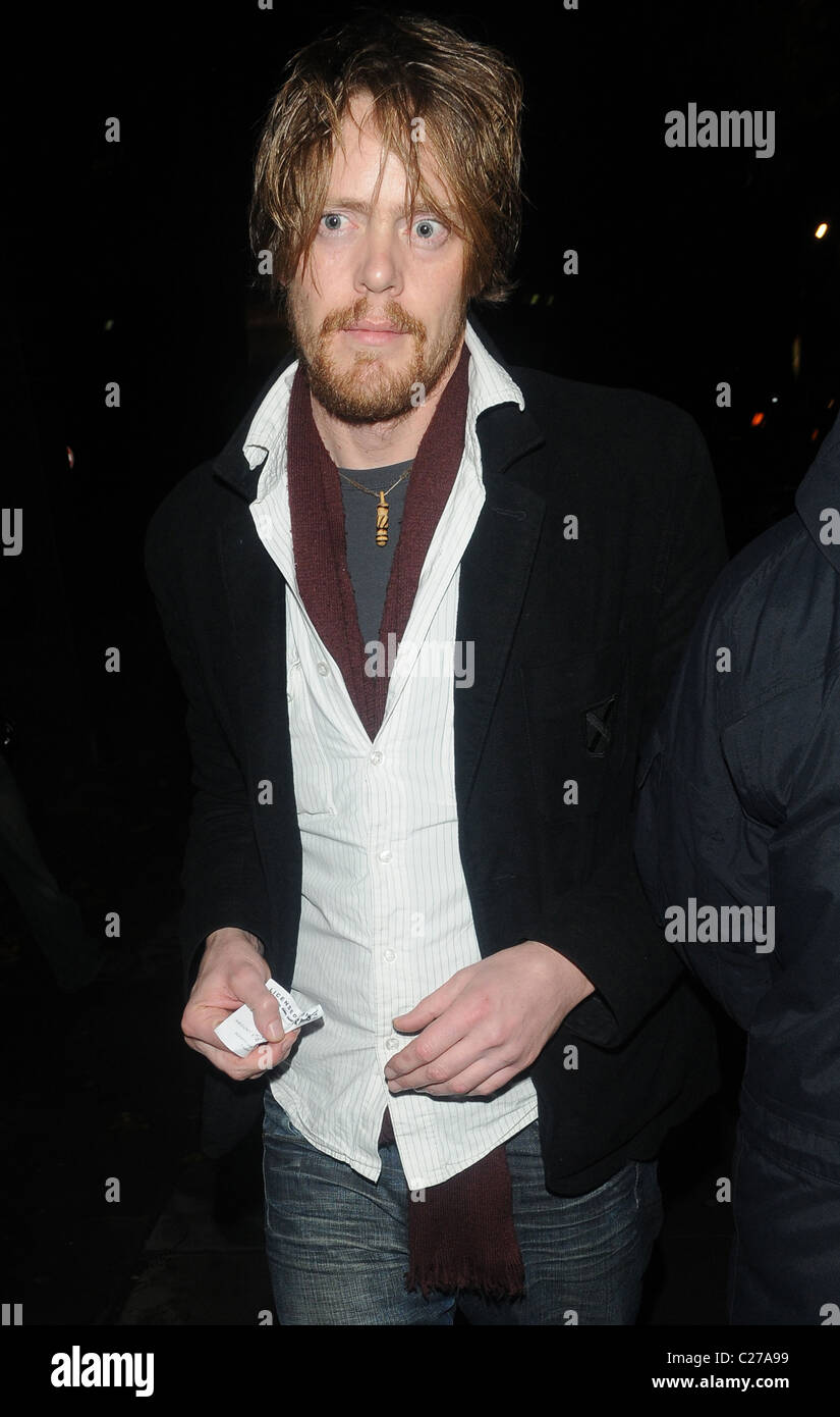 Kris Marshall celebrates Sarah Harding and Kimberley Walsh's birthday ...