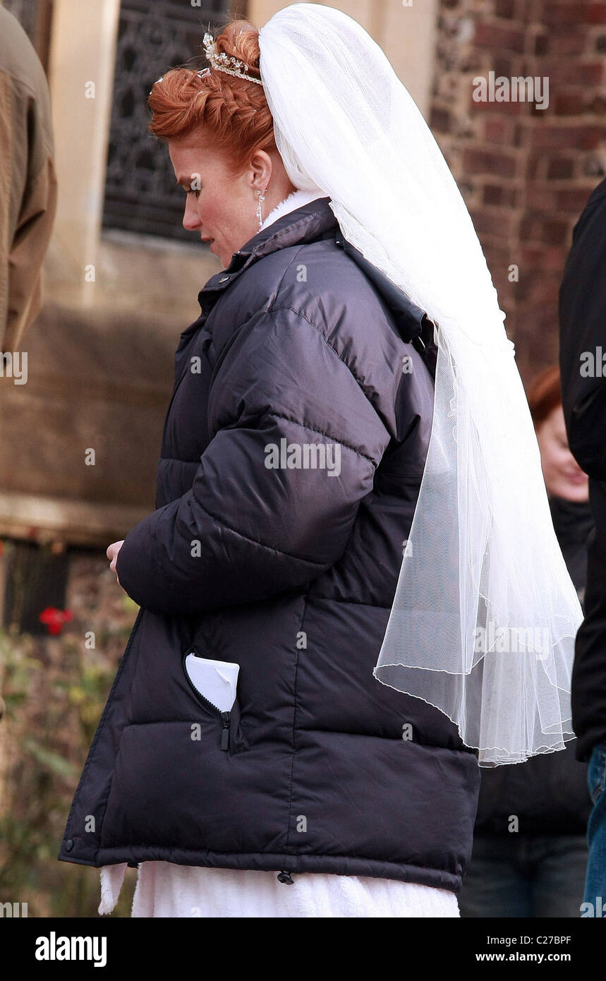 Patsy Palmer The cast of the TV soap 'Eastenders' filming the wedding ...