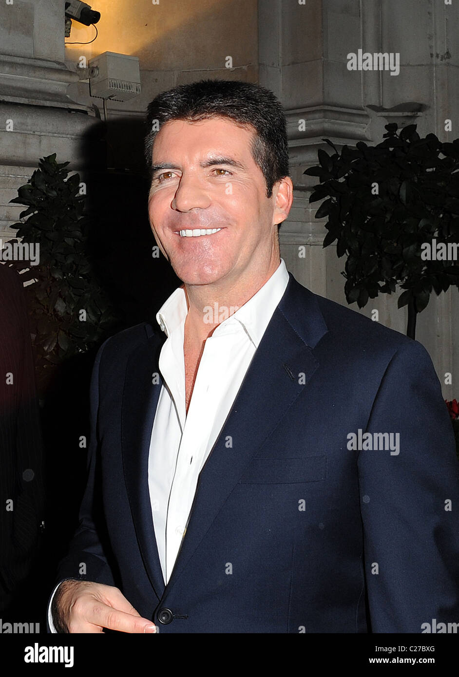 Simon Cowell The Morgan Awards 2009 - Departures London, England - 01. ...