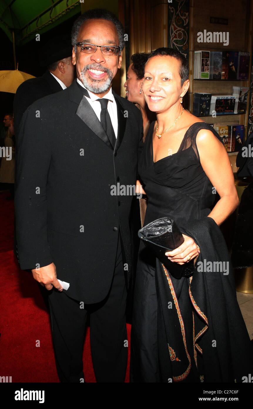 Tawana tibbs and bruce gordon hi-res stock photography and images - Alamy