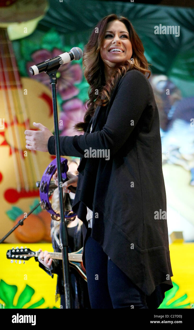 Gloriana Fremont Street Experience Welcomes Rodeo Fans for the 23rd ...