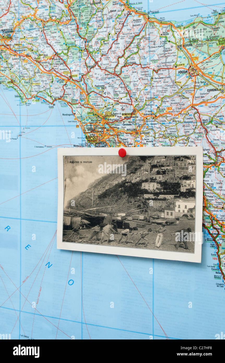 Vintage italian map hi-res stock photography and images - Alamy