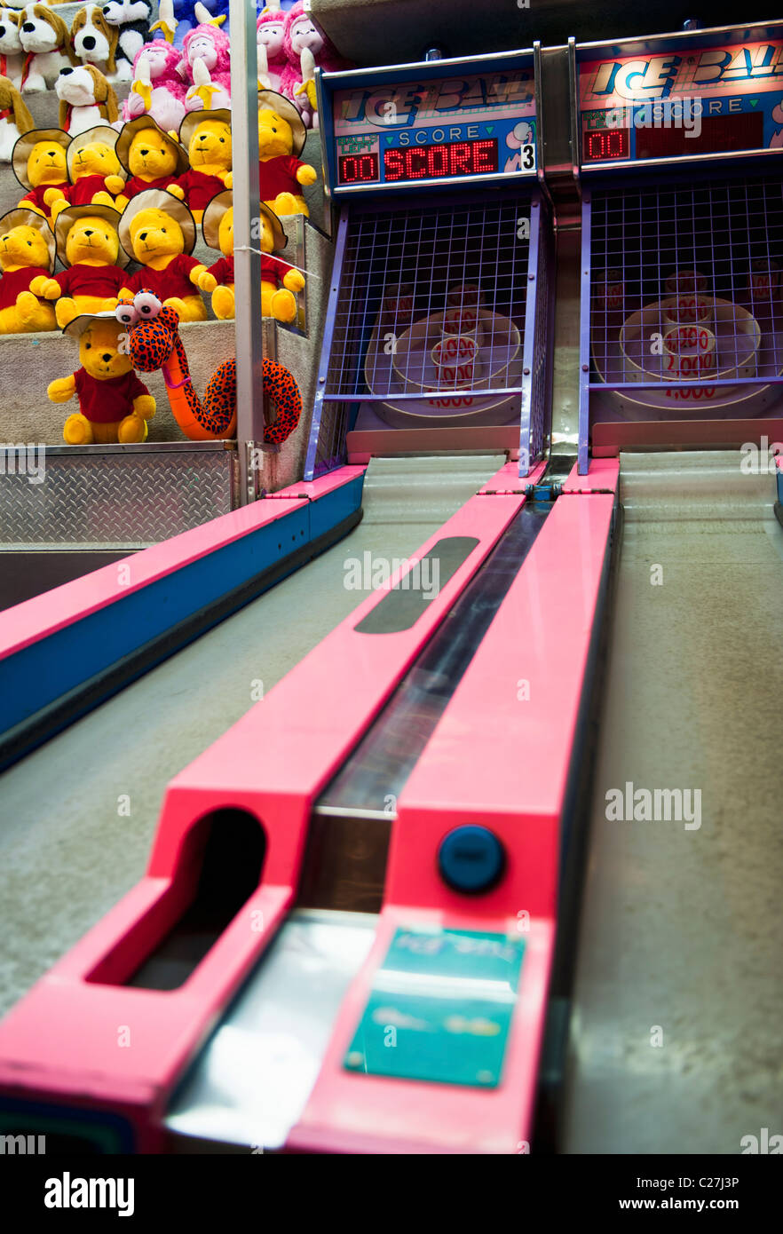 Carnival Game and prizes Stock Photo - Alamy