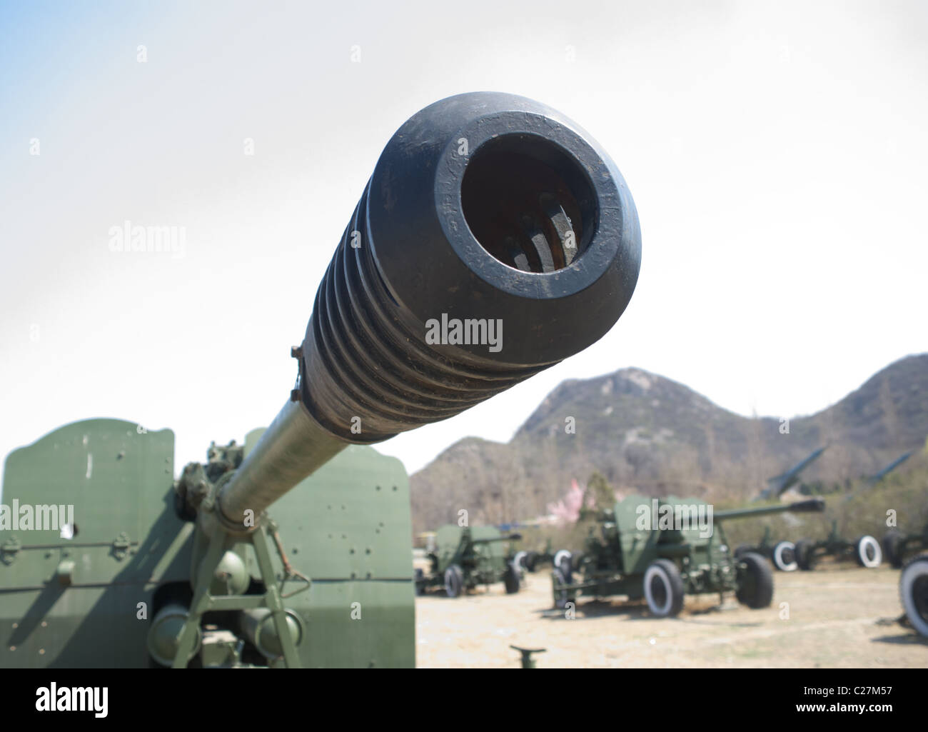 Cannon gun military weapon hi-res stock photography and images - Alamy