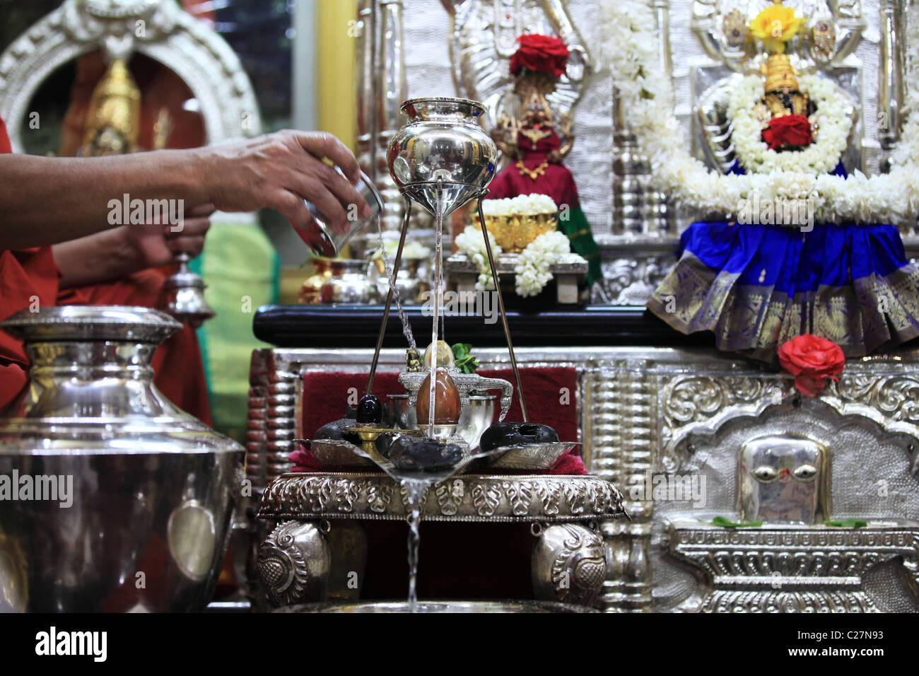 Swami Gopala Krishna from Bangalore doing a puja India Stock Photo - Alamy