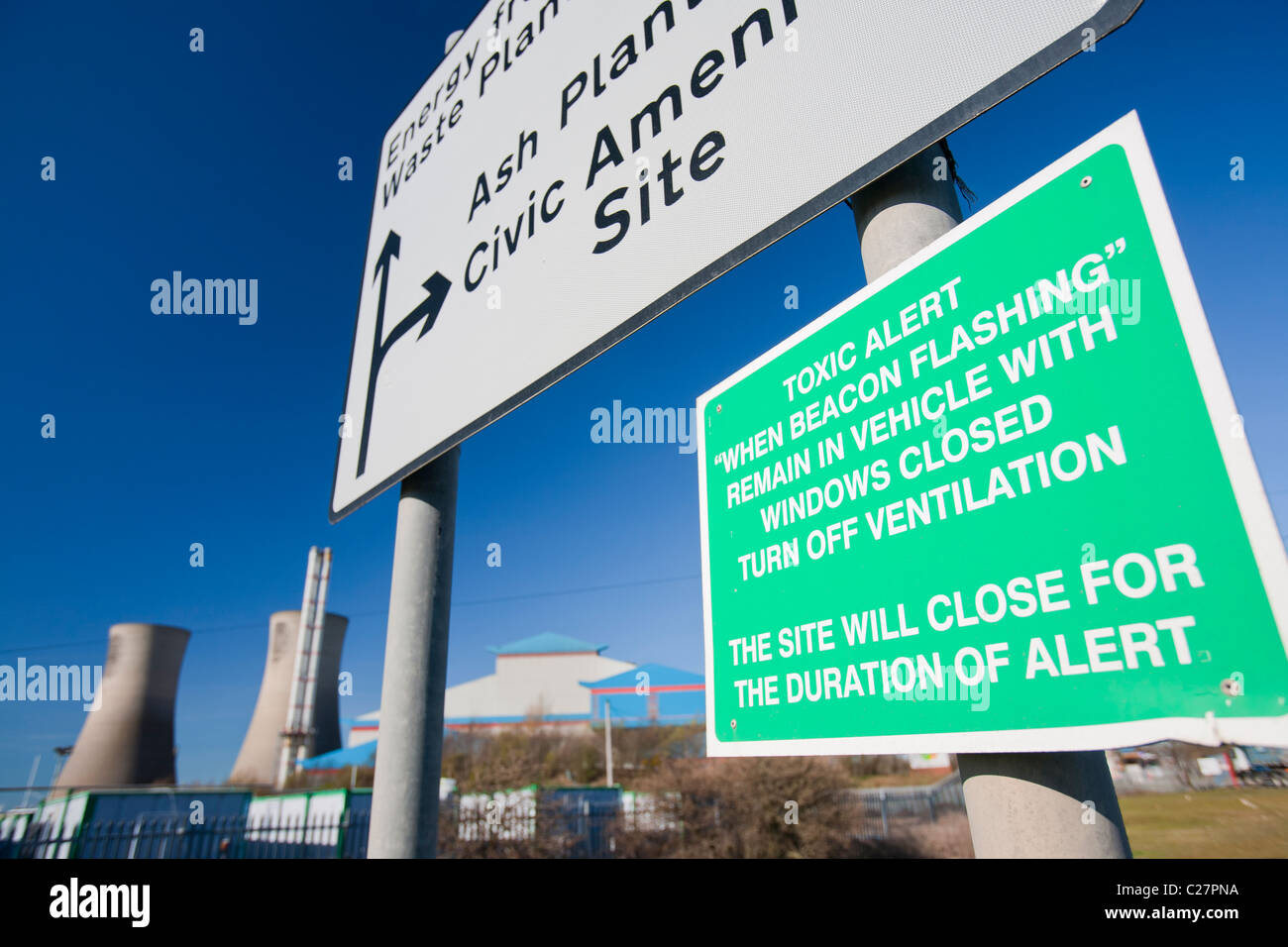 Air pollution sign warning hi-res stock photography and images - Alamy