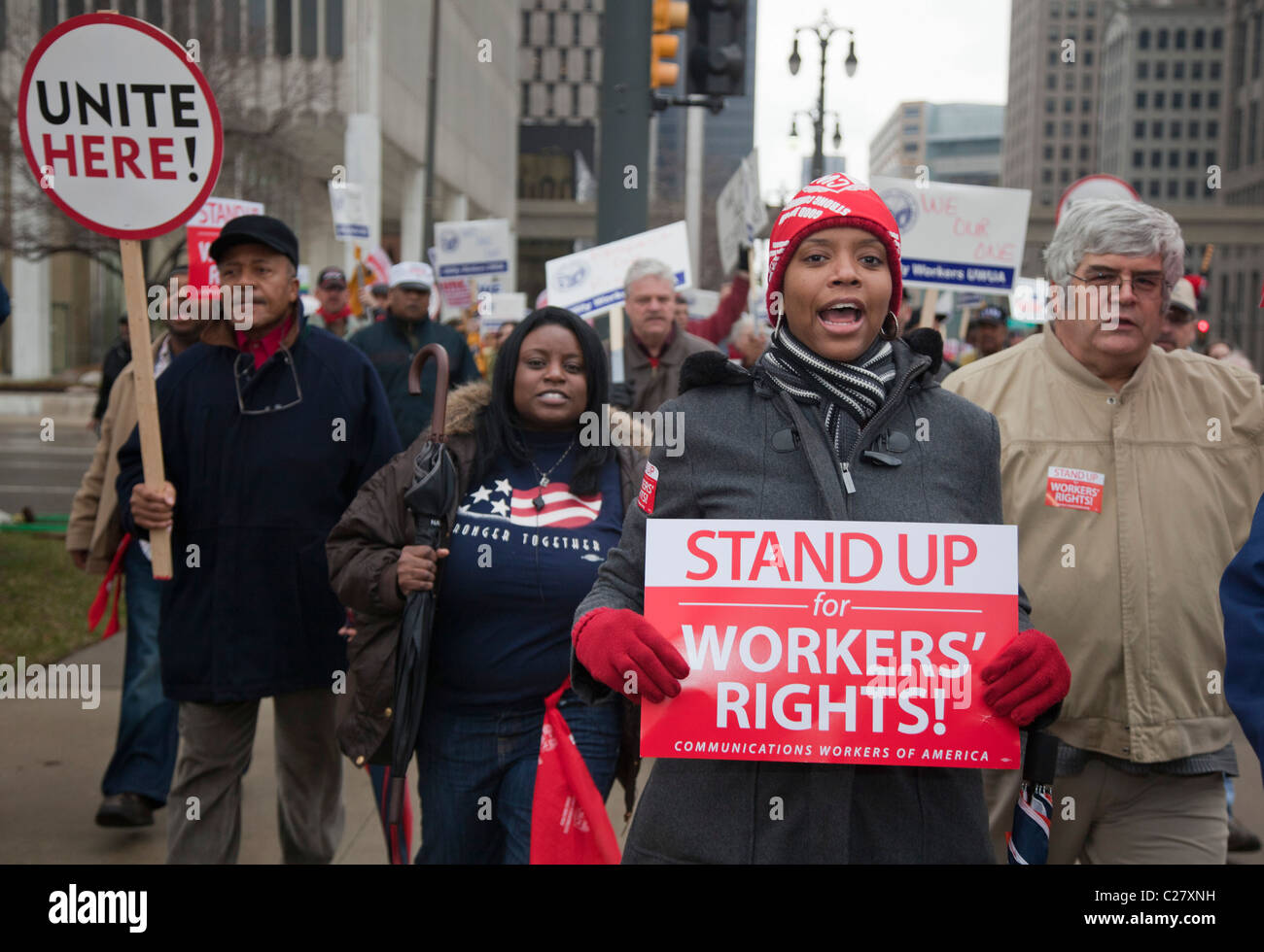 Unions rally to support public employees and to oppose state budget ...