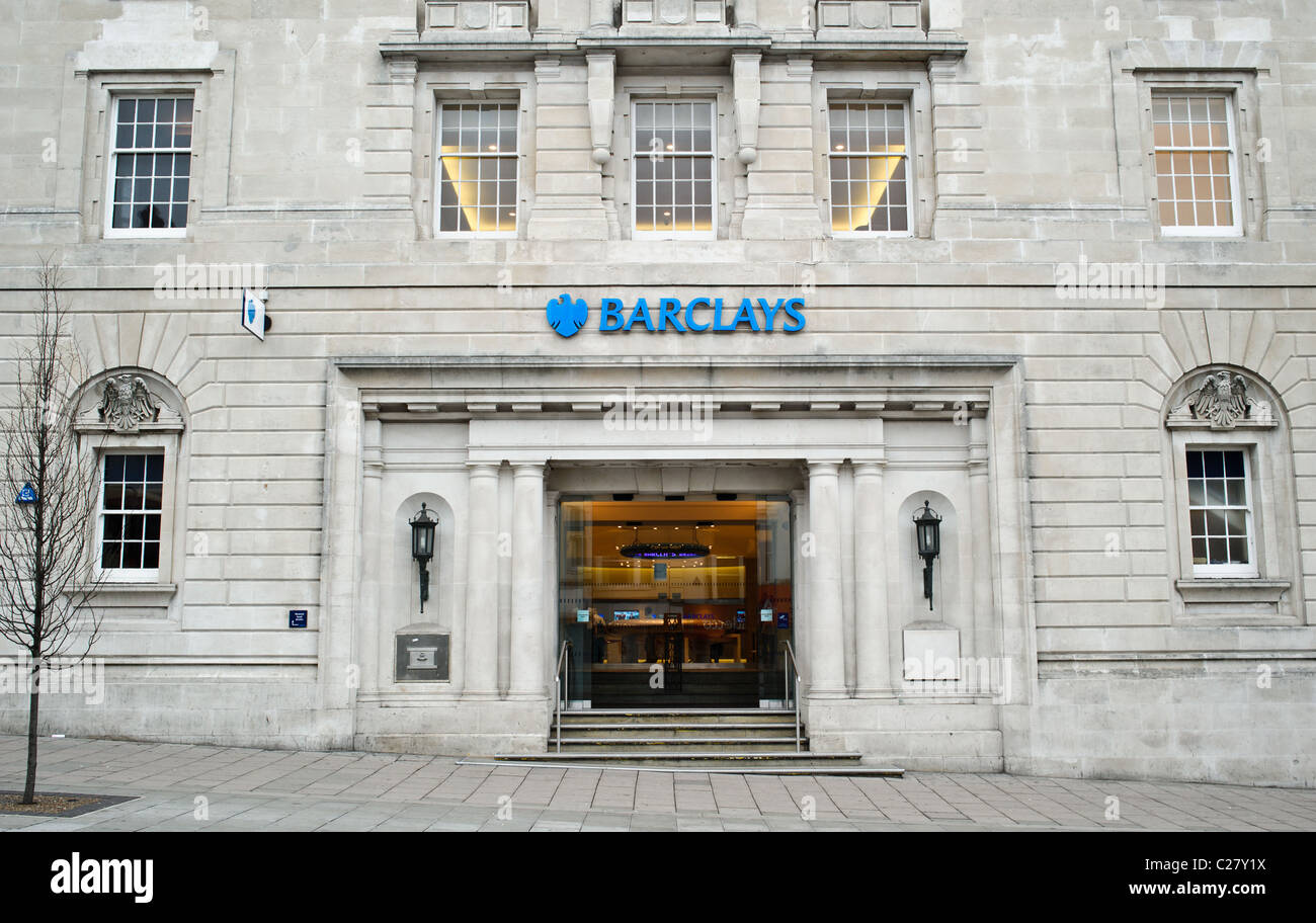 Barclays bank branch hi-res stock photography and images - Alamy