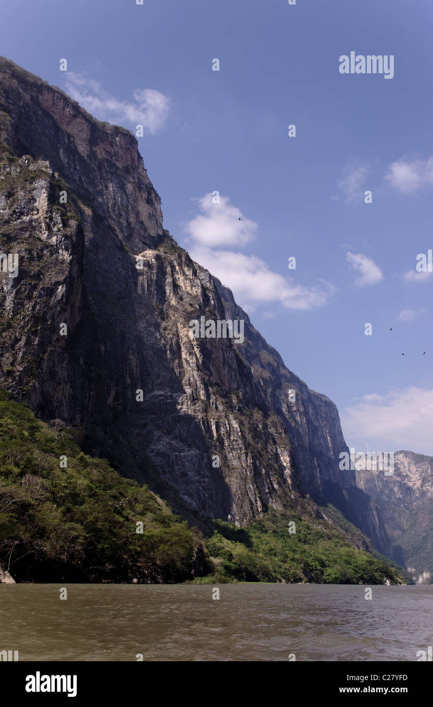 Sumidero Canyon (Cañon del sumidero) in Chiapas Mexico Stock Photo - Alamy