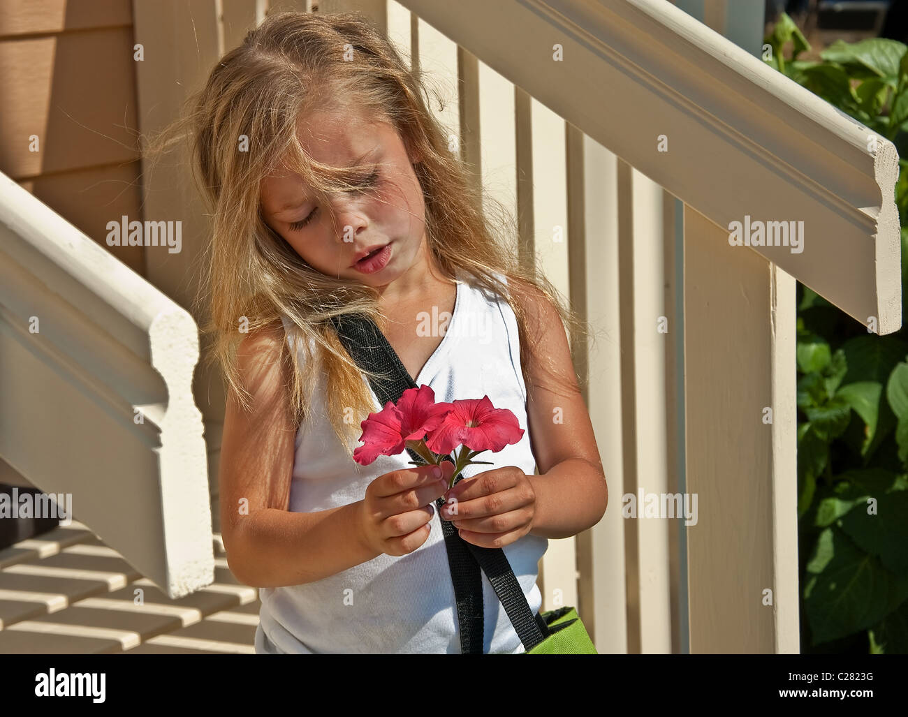 Pretty 4 year old girl hi-res stock photography and images - Alamy