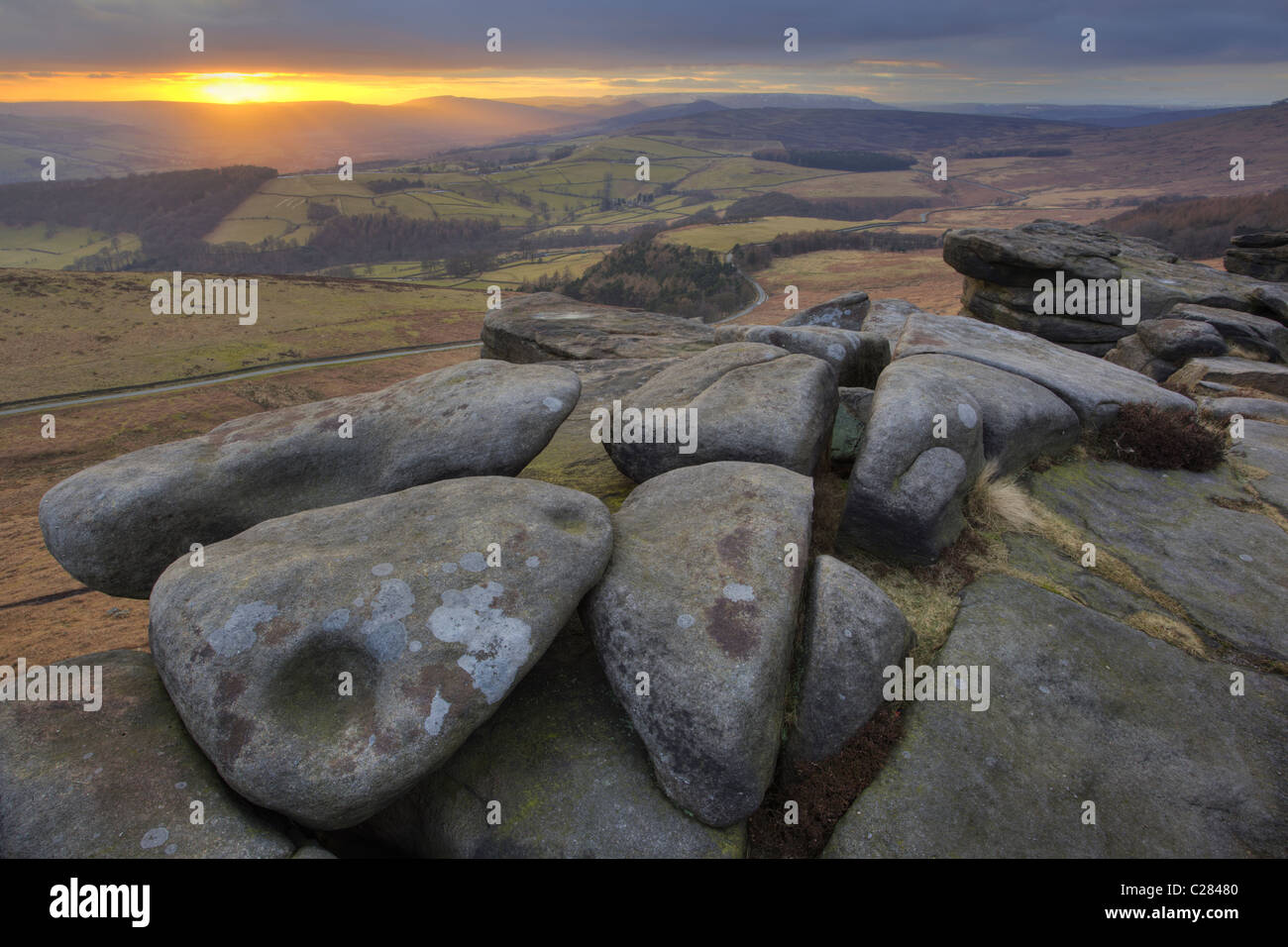 Stanage edge at sunset, Peak District, Derbyshire, England Stock Photo ...
