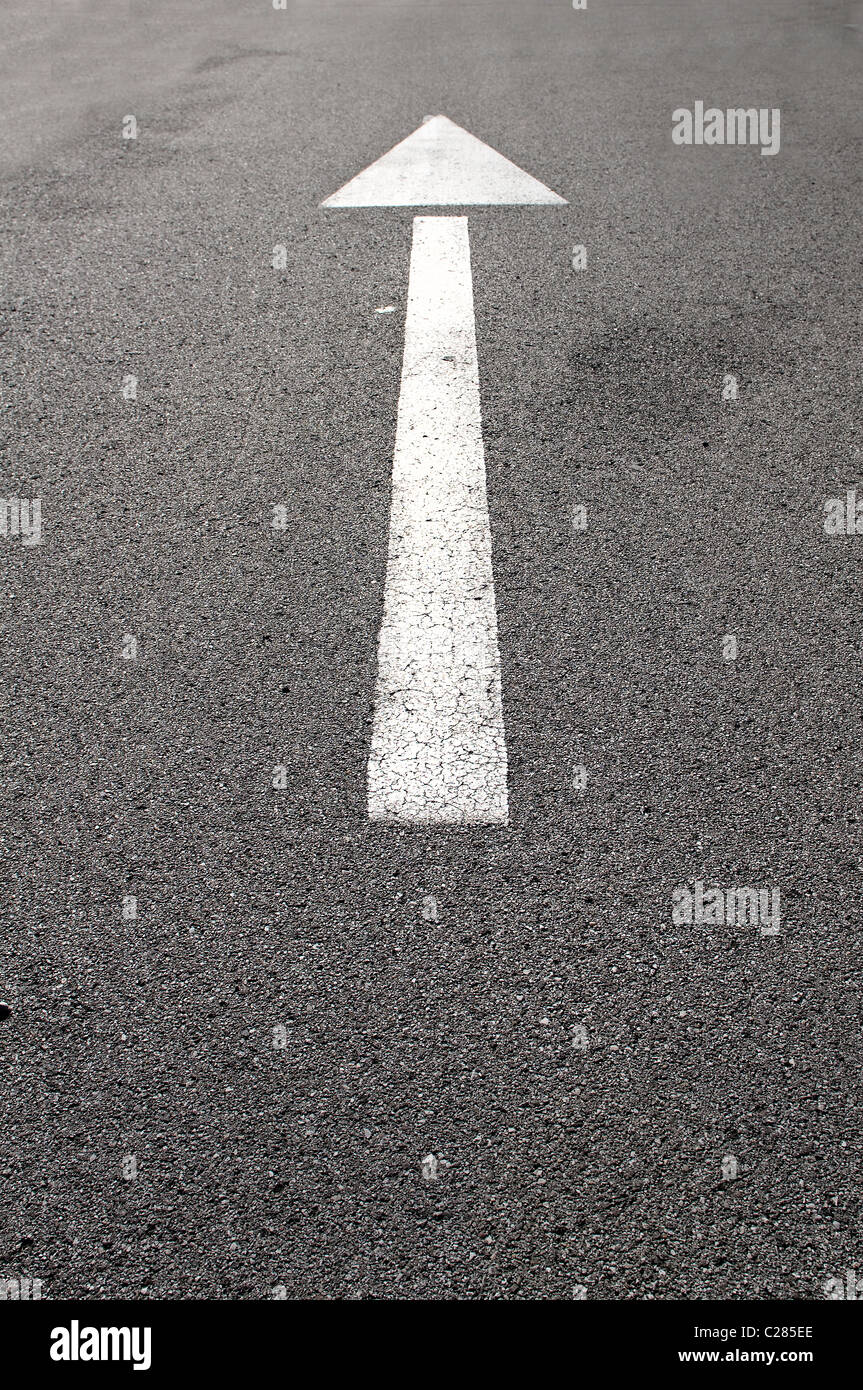 Direction paint hi-res stock photography and images - Alamy