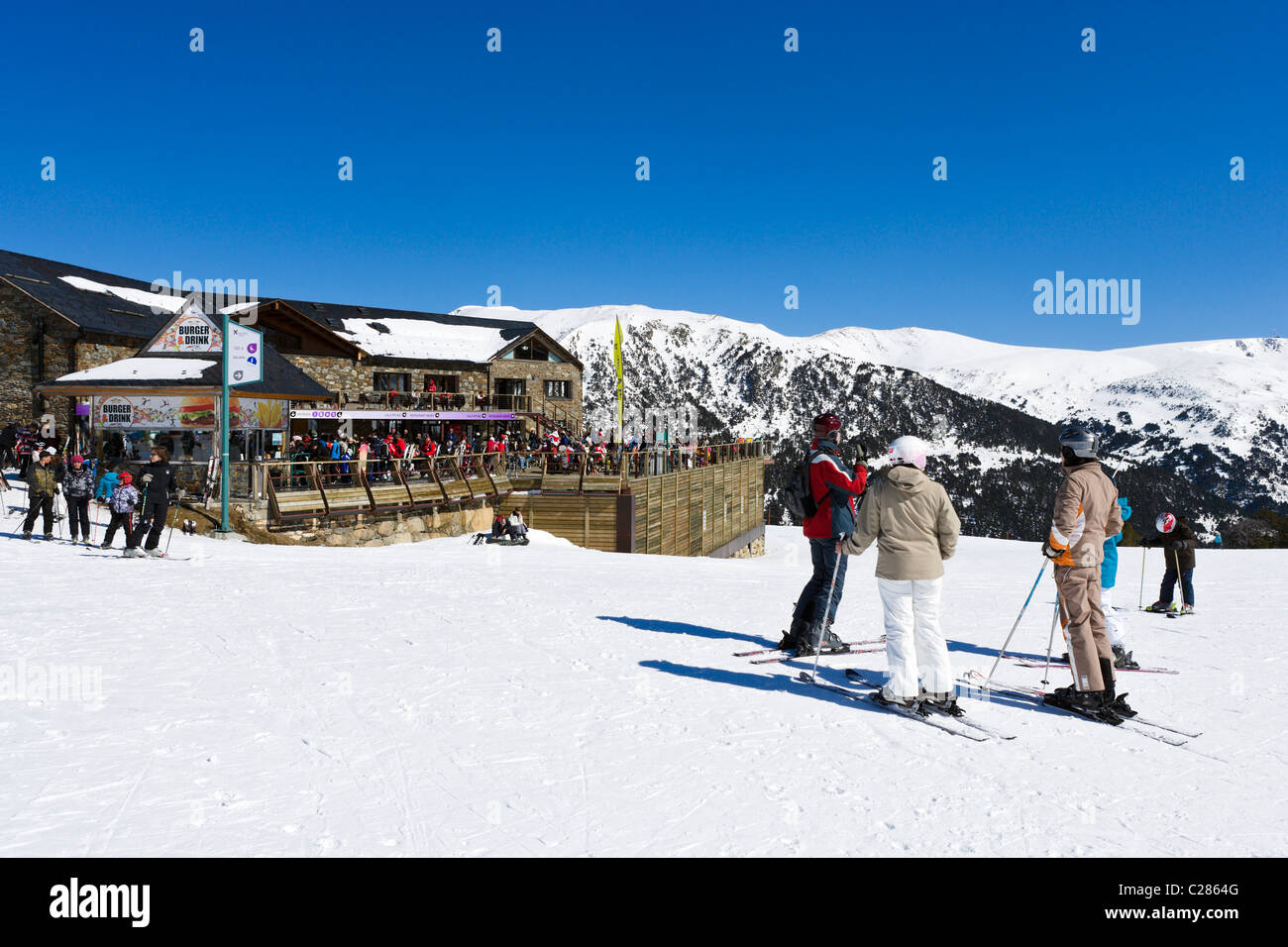 Mountain restaurant at the bottom of the slopes in the Espiolets ski ...