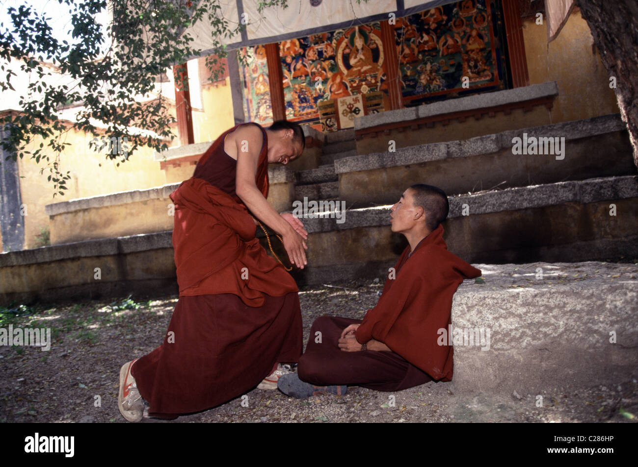 Buddha debate monks High Resolution Stock Photography and Images - Alamy