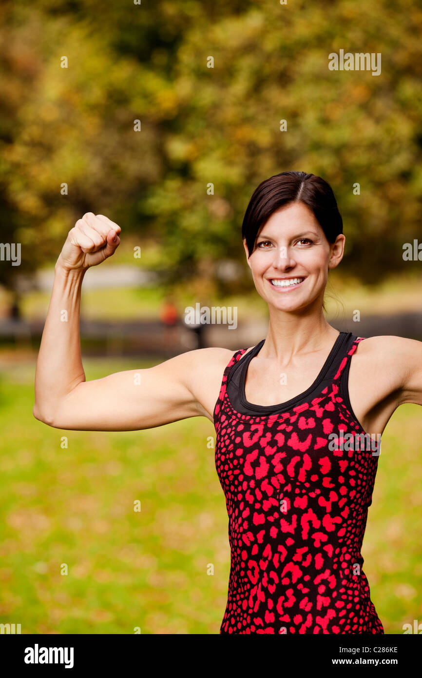 Female flex model hi-res stock photography and images - Alamy