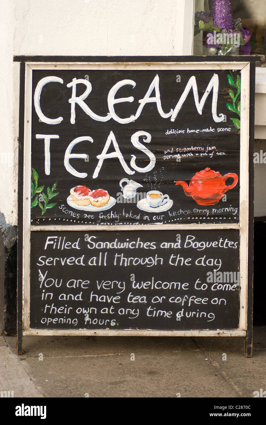 Sign for Cream Teas Stock Photo - Alamy