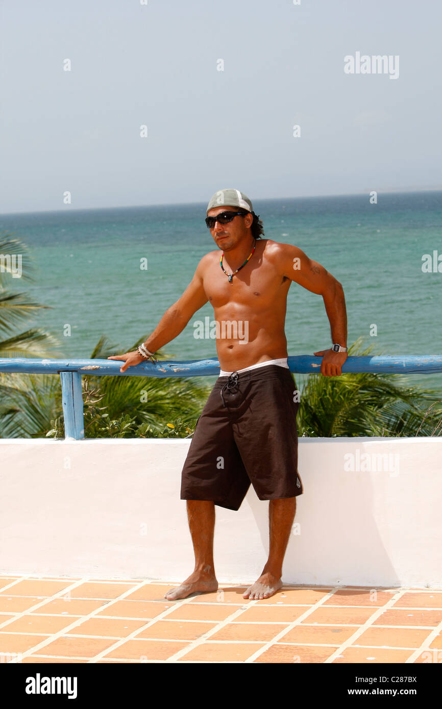 Venezuelan man posing shirtless Stock Photo - Alamy
