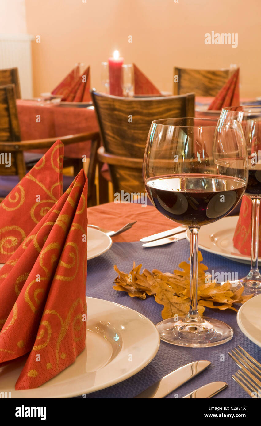 Festive tabletop setting in a restaurant Stock Photo - Alamy