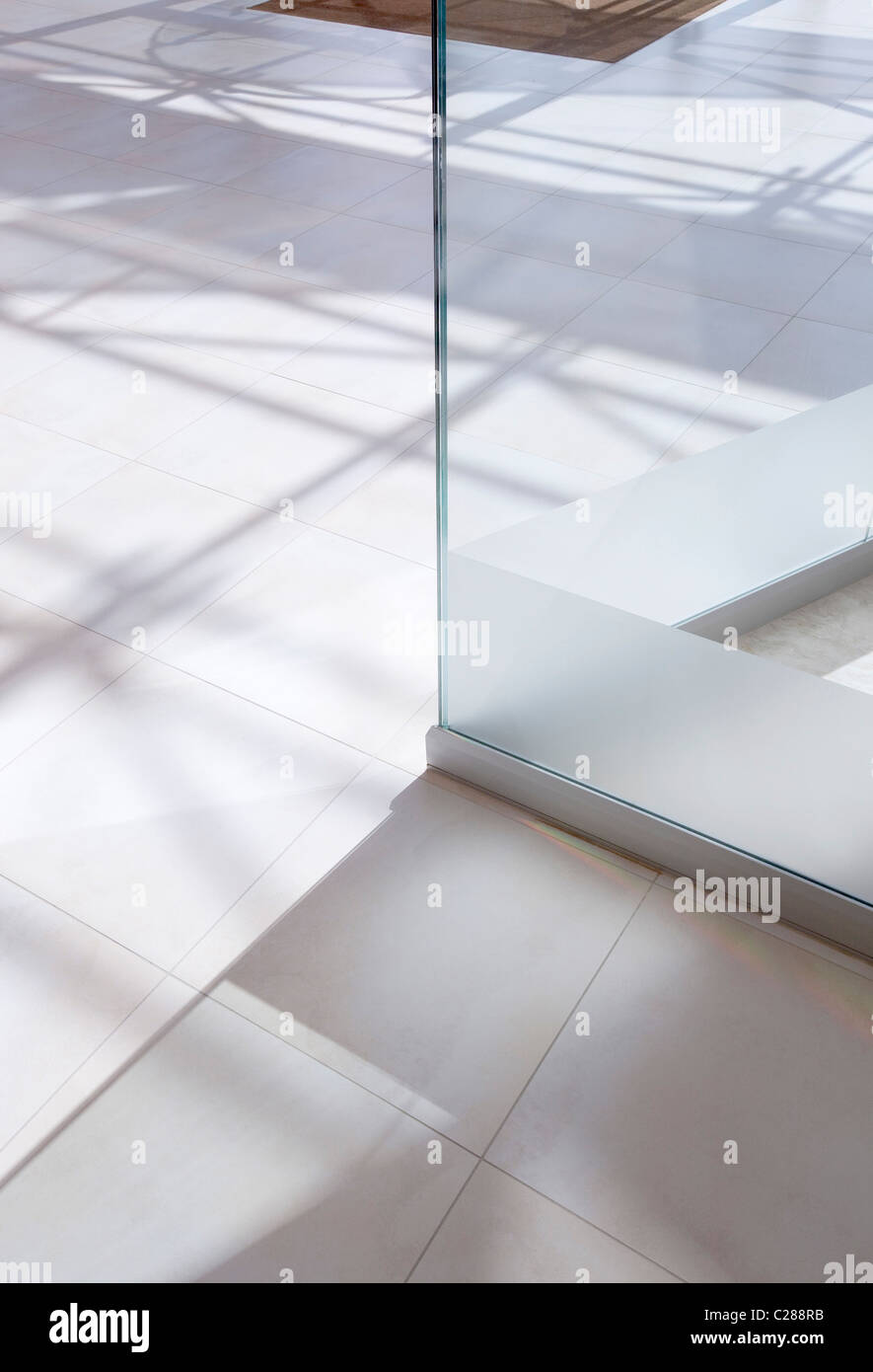 Tiles floor entrance hi-res stock photography and images - Alamy
