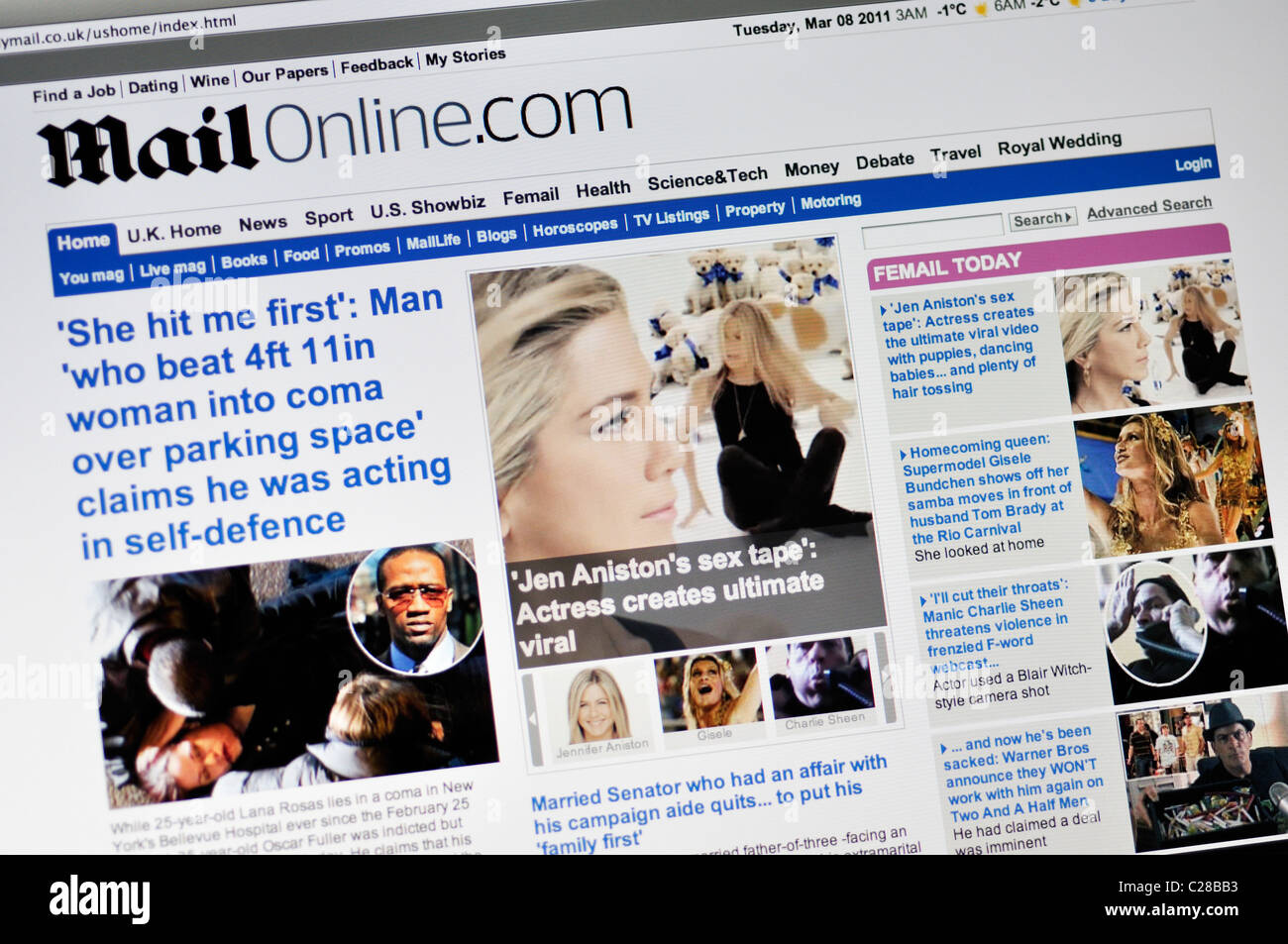 Mail Online newspaper website Stock Photo - Alamy