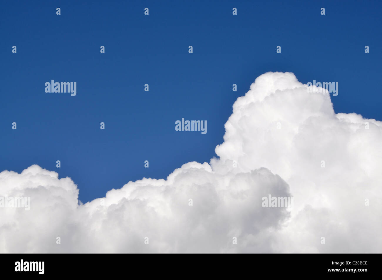 Nimbo stratus clouds hi-res stock photography and images - Alamy