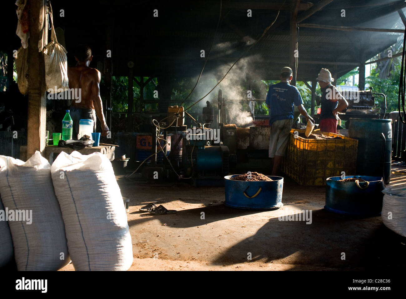 Coconut oil factory hi-res stock photography and images - Alamy