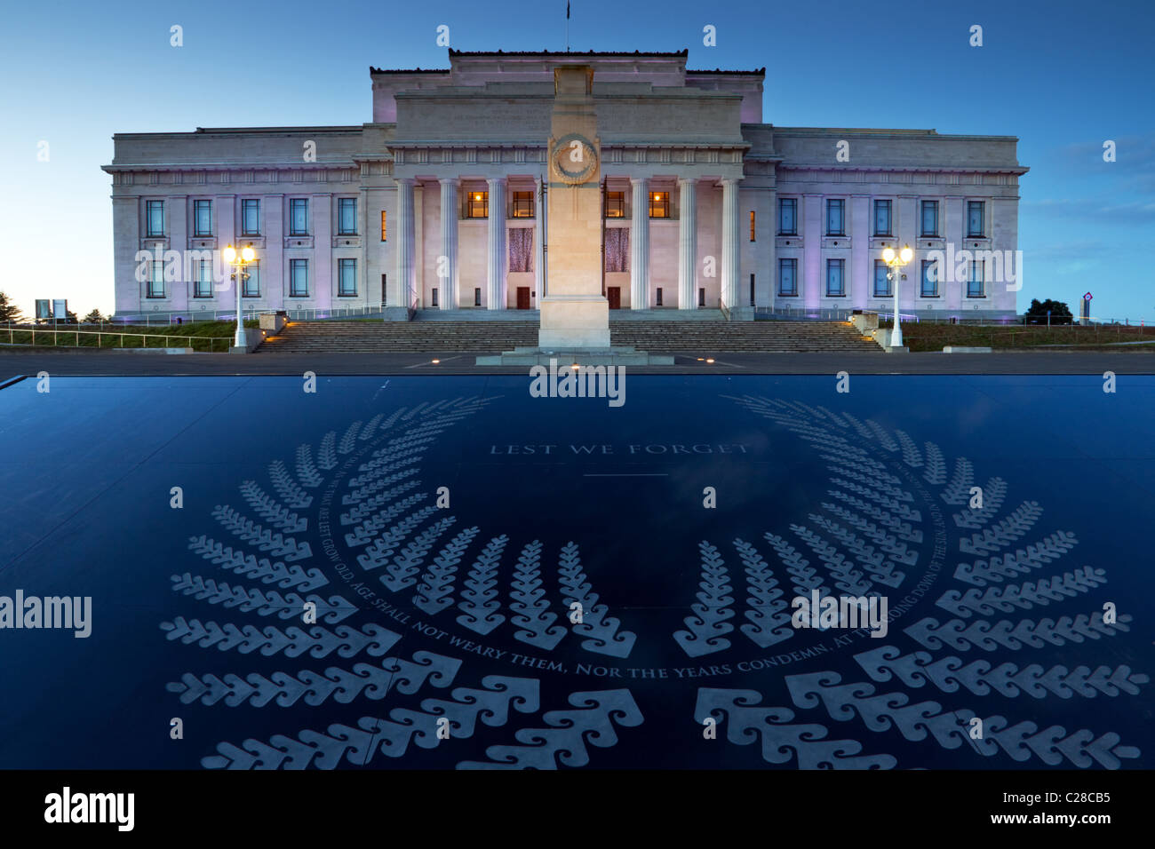 Auckland war memorial museum hi-res stock photography and images - Alamy