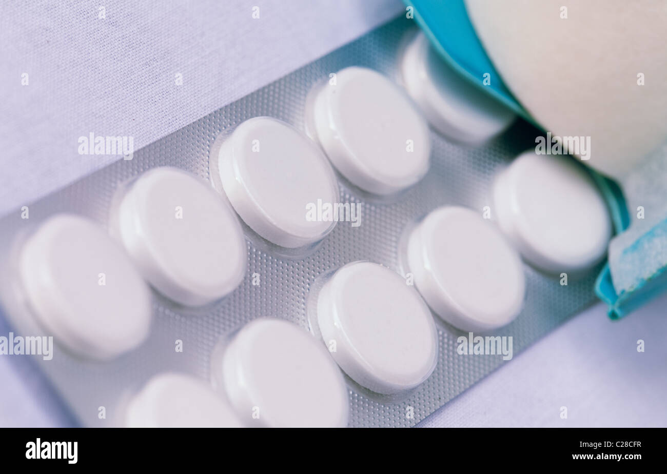 Drug recovery circle hi-res stock photography and images - Alamy