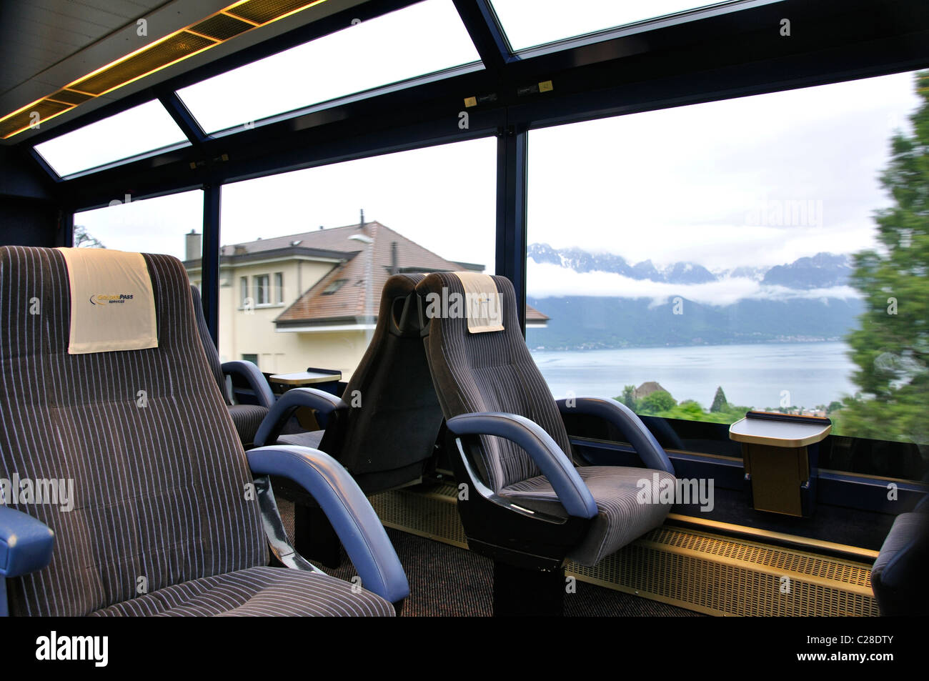 European train interior 1st class hi-res stock photography and images ...