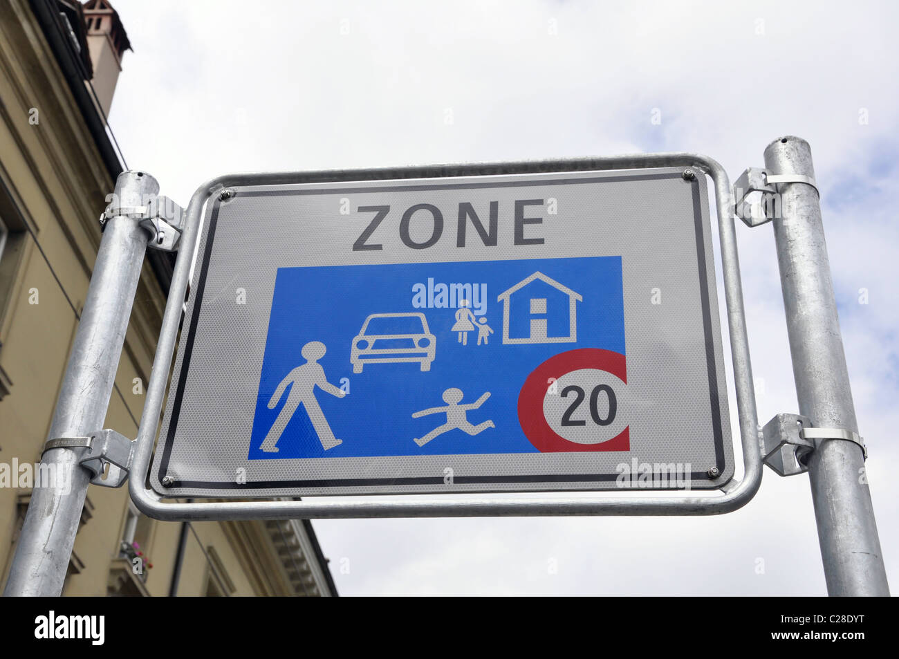Street sign - speed limit Stock Photo - Alamy