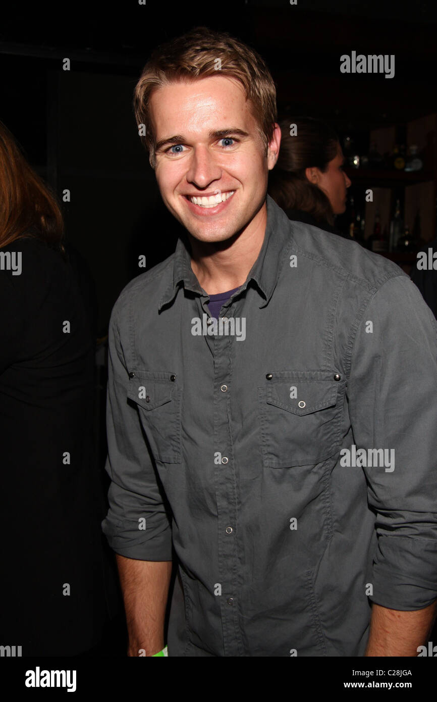 Randy wayne frat party premiere hi-res stock photography and images - Alamy