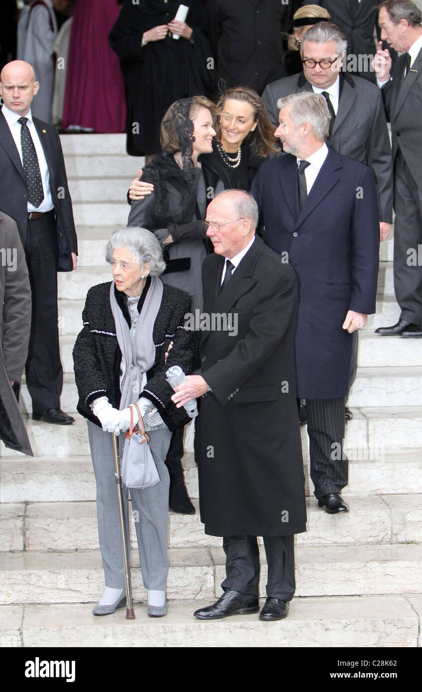 Queen Fabiola, Prince Filip, Princess Mathilde, Prince Laurent and ...