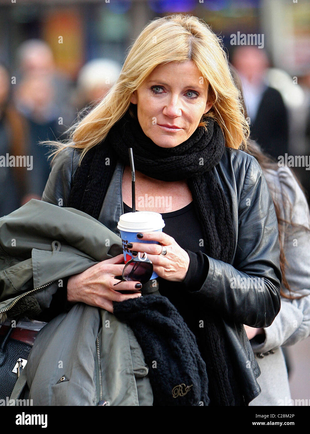 Michelle Collins Premiere of 'Alvin and the Chipmunks 2: The Squeakquel ...