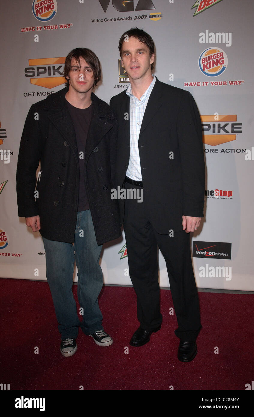 Steven Robitaille and Luc Robitaille Spike TV'S "Video Game Awards 2009 ...