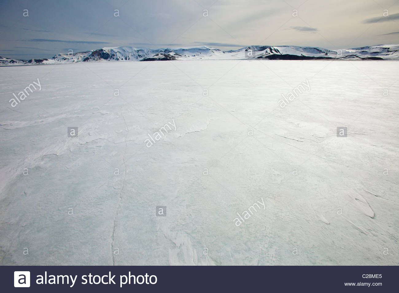 Pack ice makes up a desolate landscape Stock Photo - Alamy