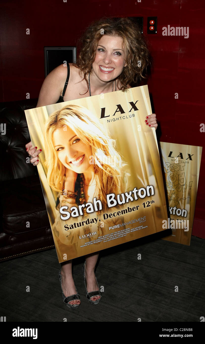 Sarah Buxton performs live at LAX nightclub inside the Luxor Resort ...