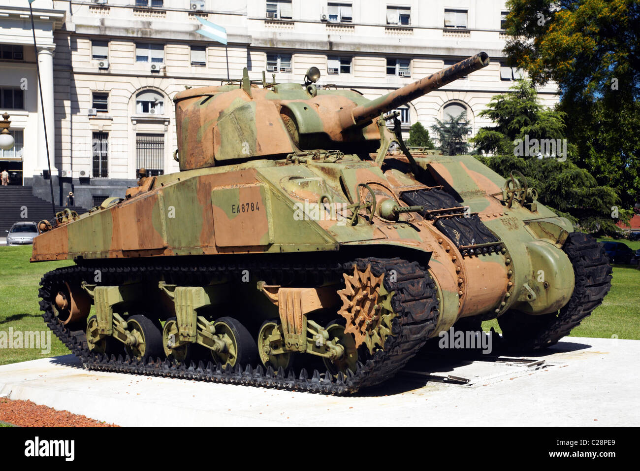 Falkland islands war conflict battle hi-res stock photography and ...