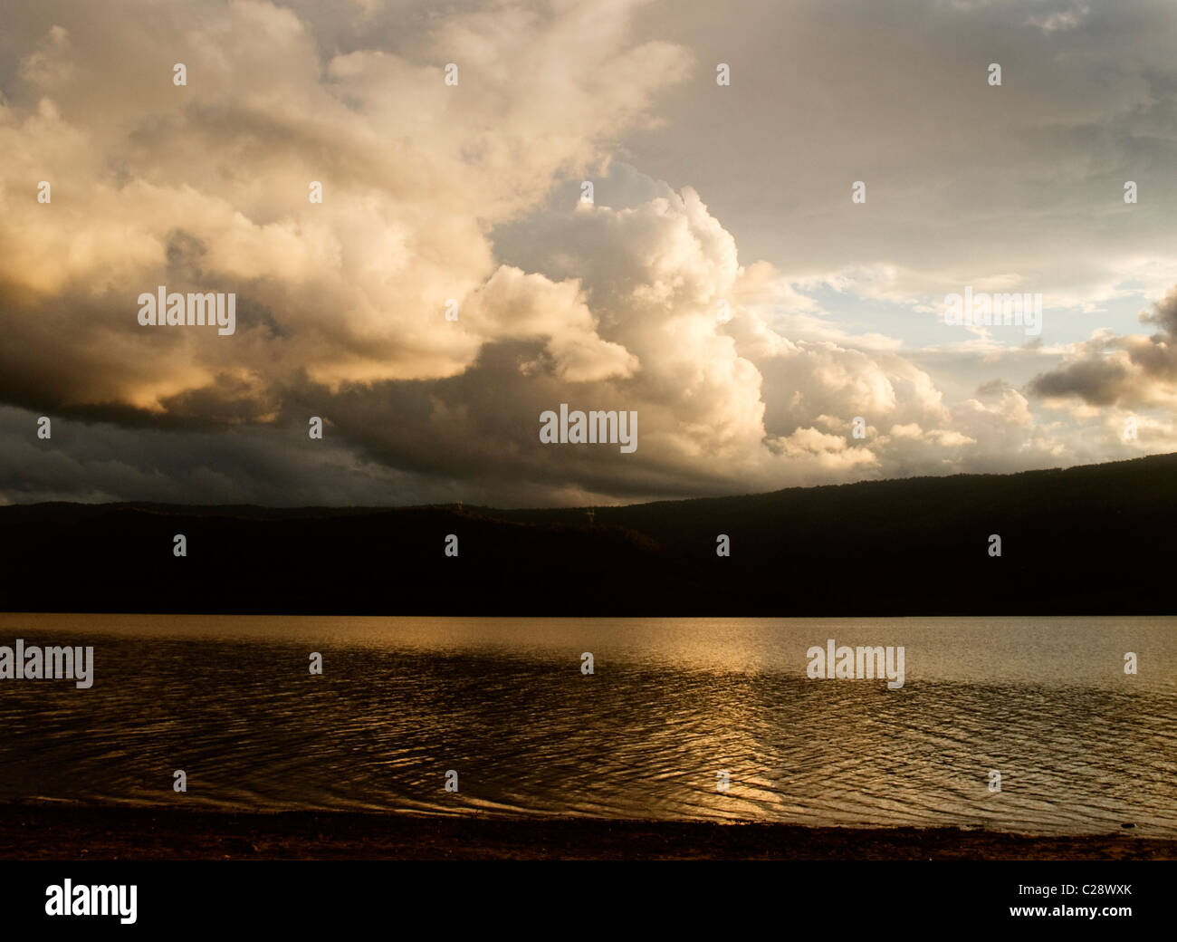 Blowering dam hi-res stock photography and images - Alamy