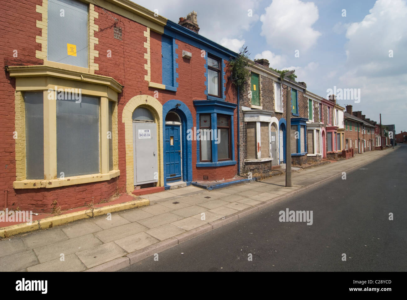 Derelict houses Liverpool Stock Photo - Alamy