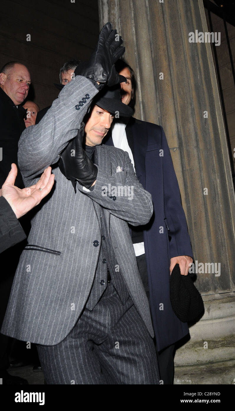 Sherlock Holmes Robert Downey Jr Cosplay